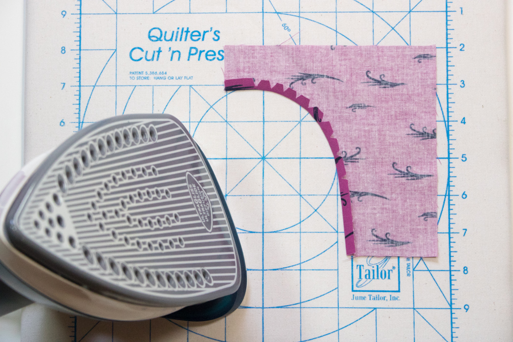 5 Steps to Sewing Perfect Curves | Night Quilter